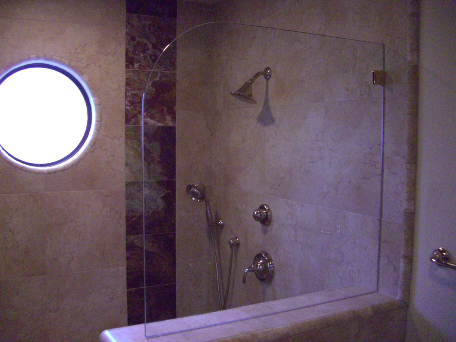 Shower & Tub Shields – Accent Shower Door