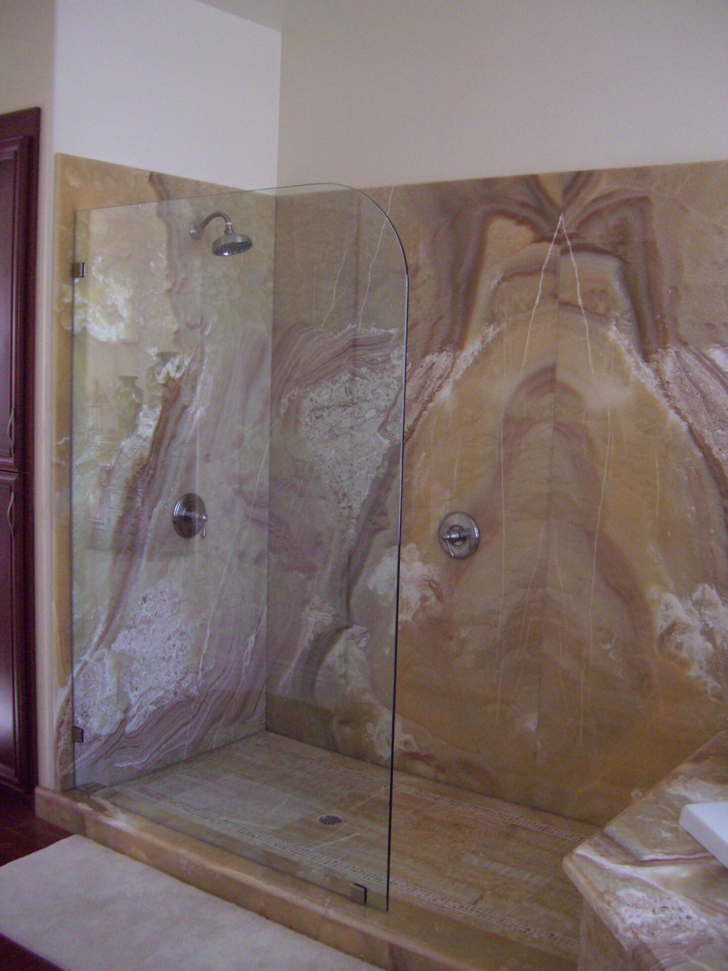 Shower & Tub Shields – Accent Shower Door