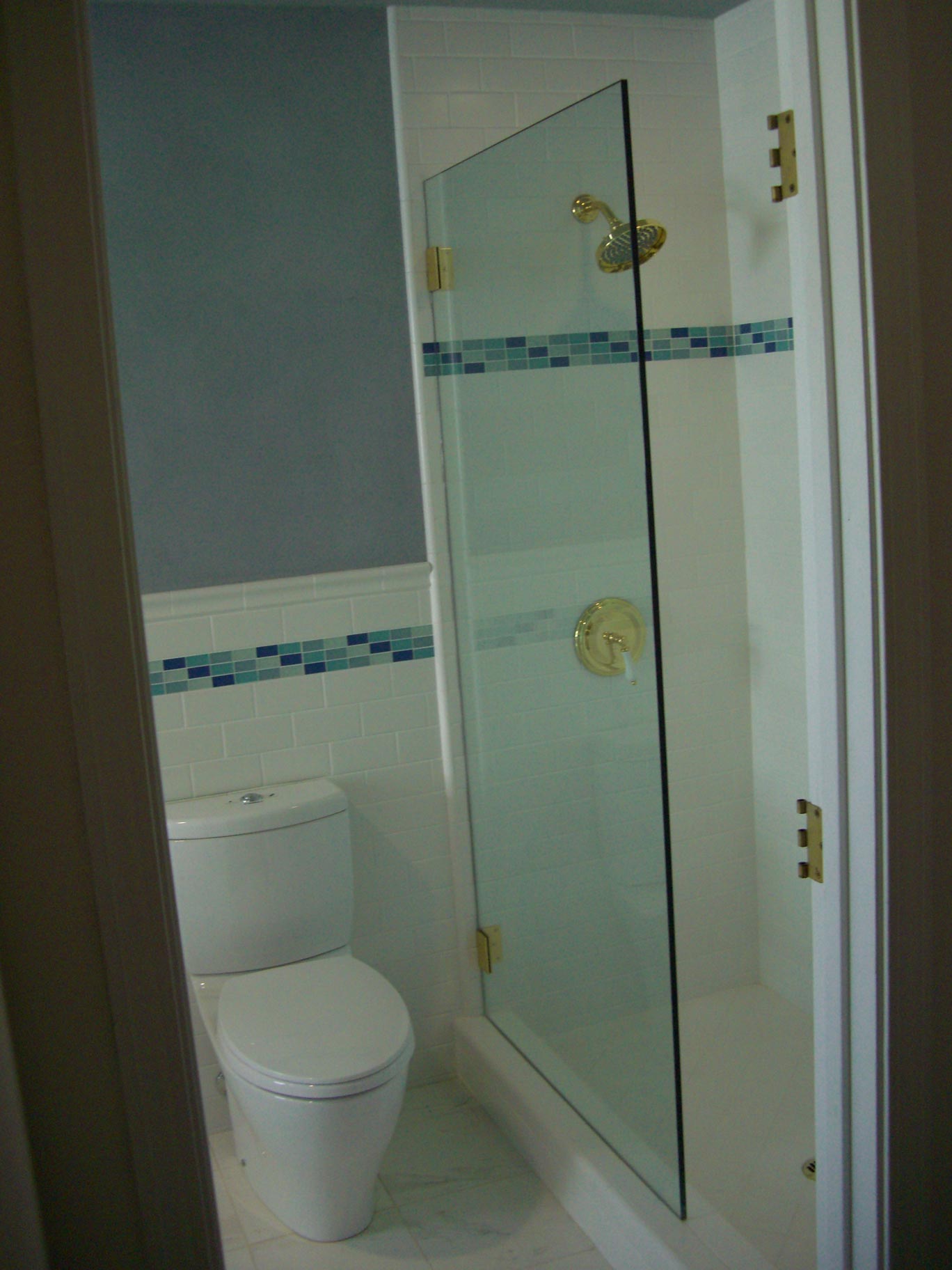 Shower & Tub Shields – Accent Shower Door
