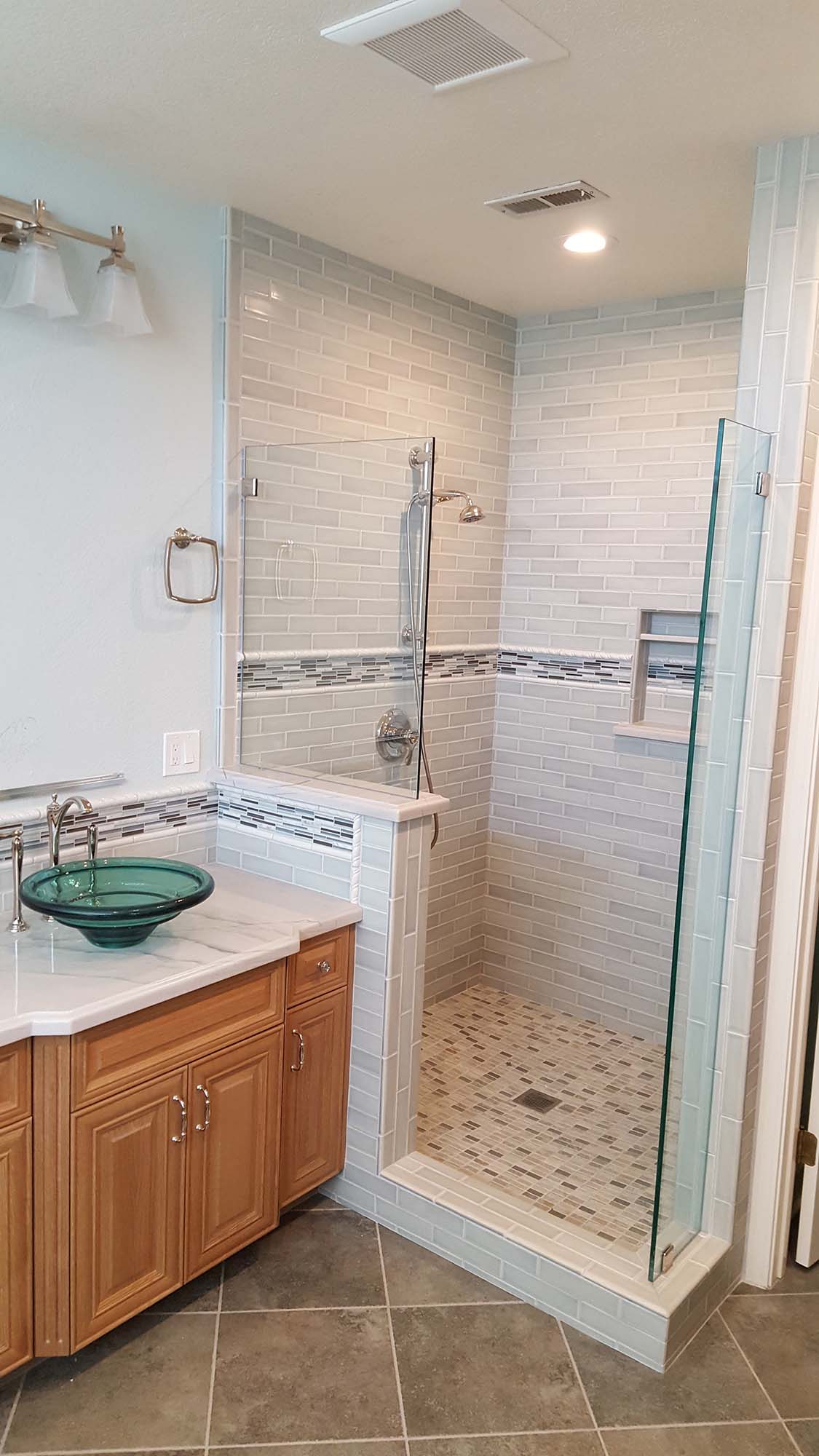 Shower & Tub Shields – Accent Shower Door