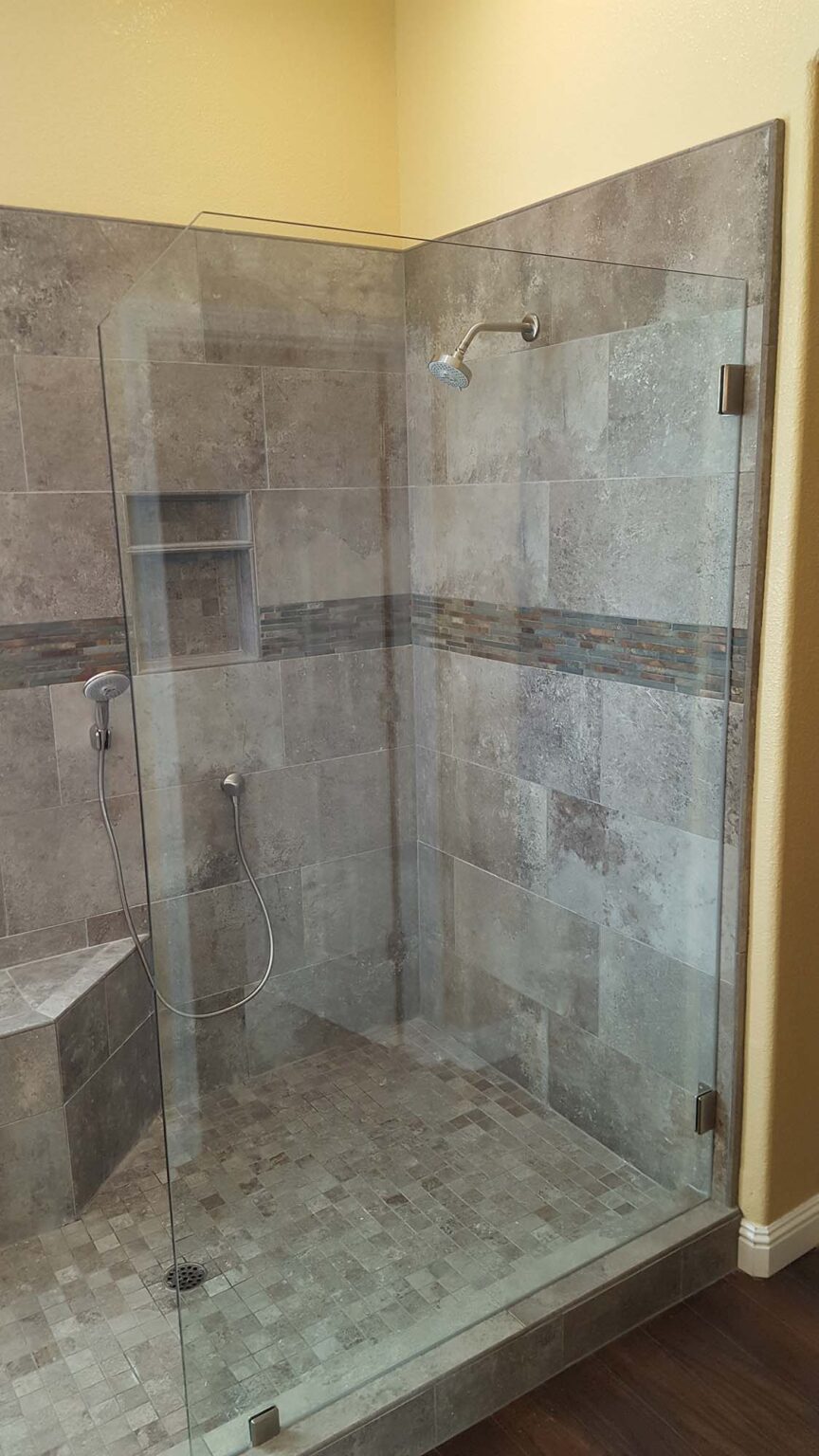 Shower & Tub Shields – Accent Shower Door